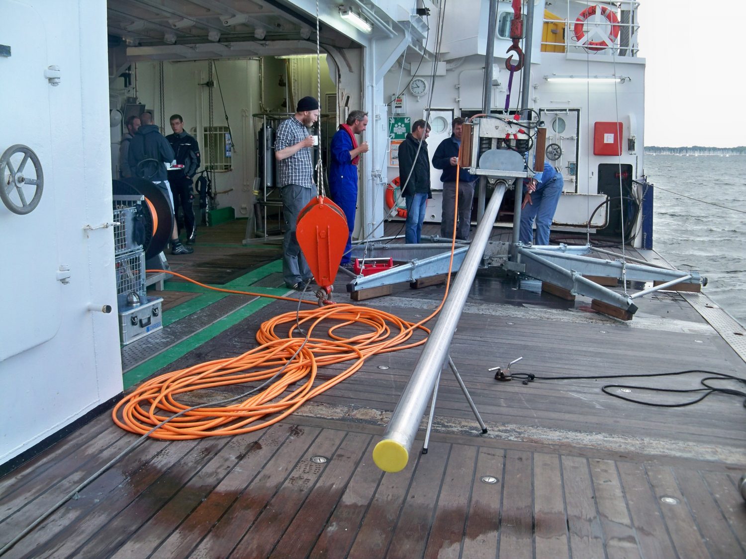 Vibracorer operation training | med consultants GmbH